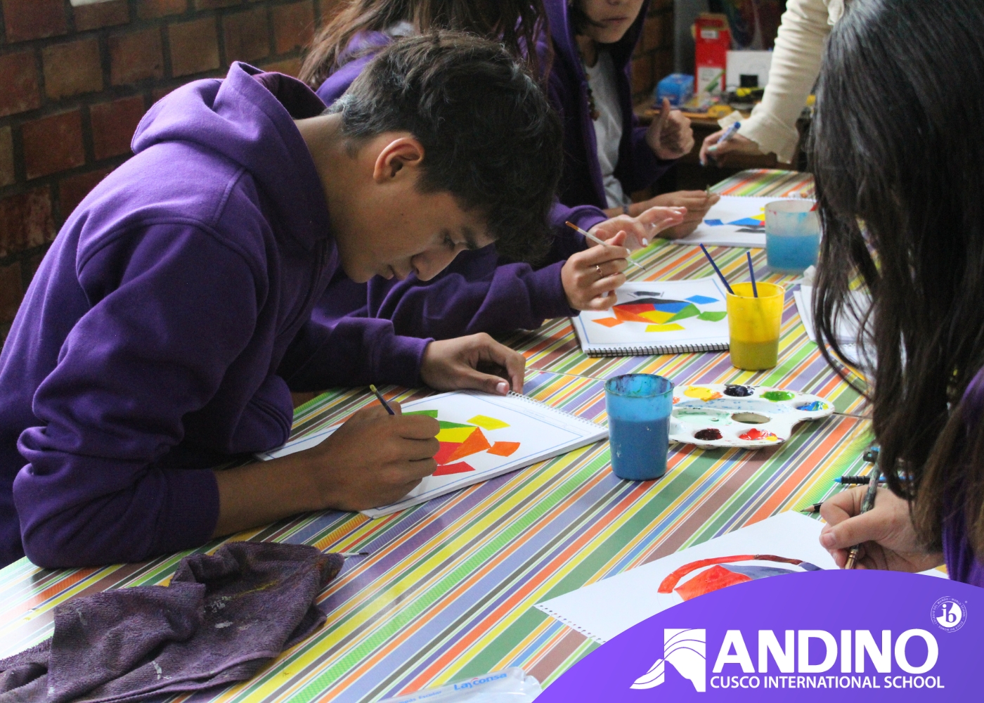 ¡DESCUBRIENDO Y EXPLORANDO LA TEORÍA DEL COLOR! – Blog de Andino